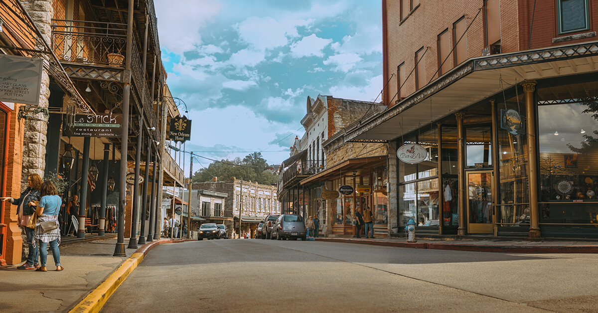 27 Fun Things To Do In Eureka Springs (AR) - Attractions & Activities